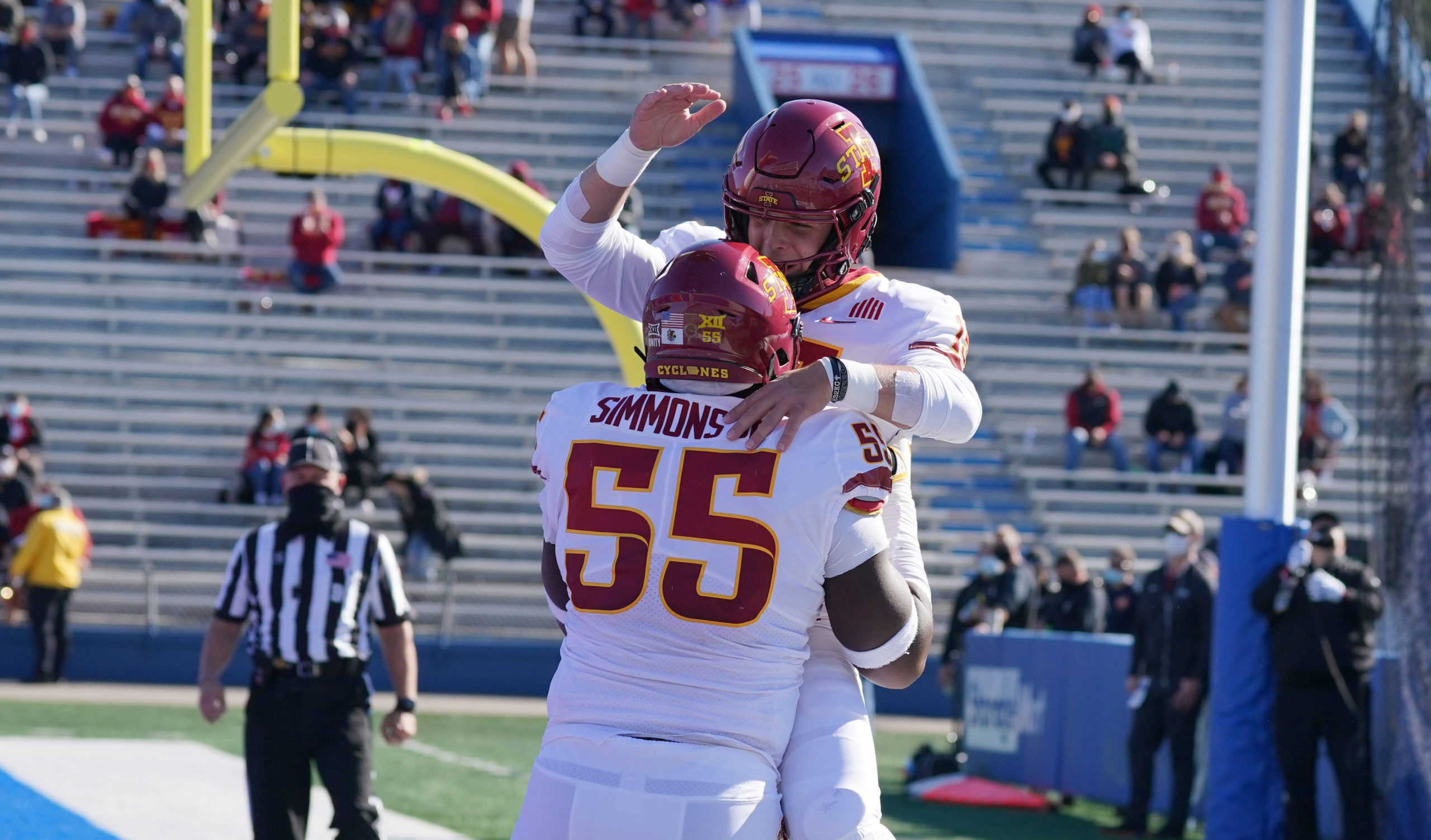 "Late bloomer" Darrell Simmons continues to blossom on Iowa State's ...